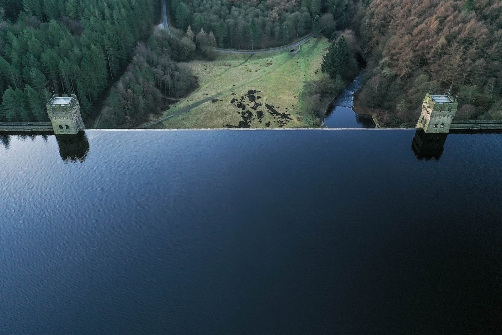 Howden, Derwent and Ladybower Reservoir: A Walk Through History | nativve