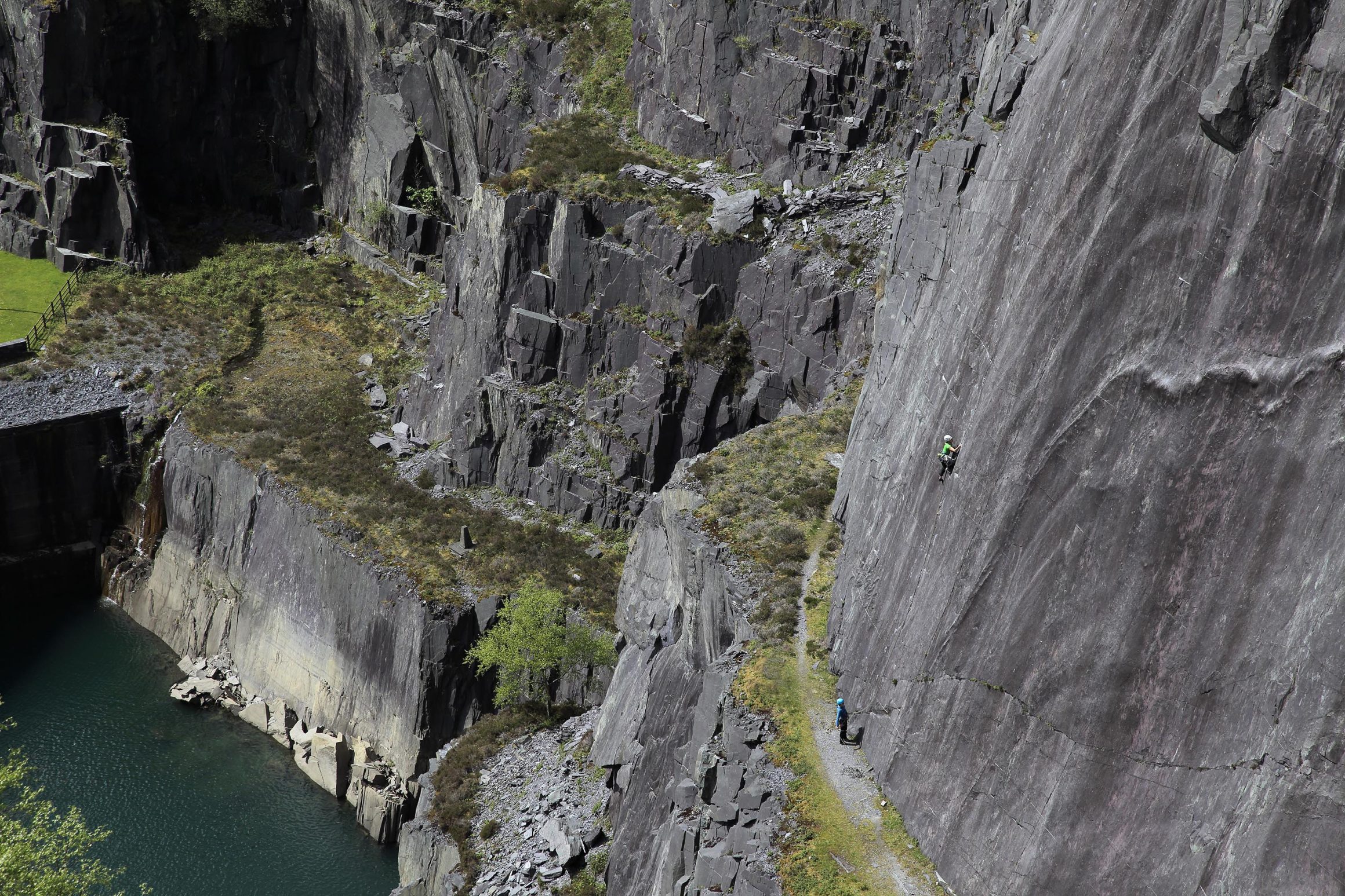 Climbing in the Llanberis Slate Quarries | nativve